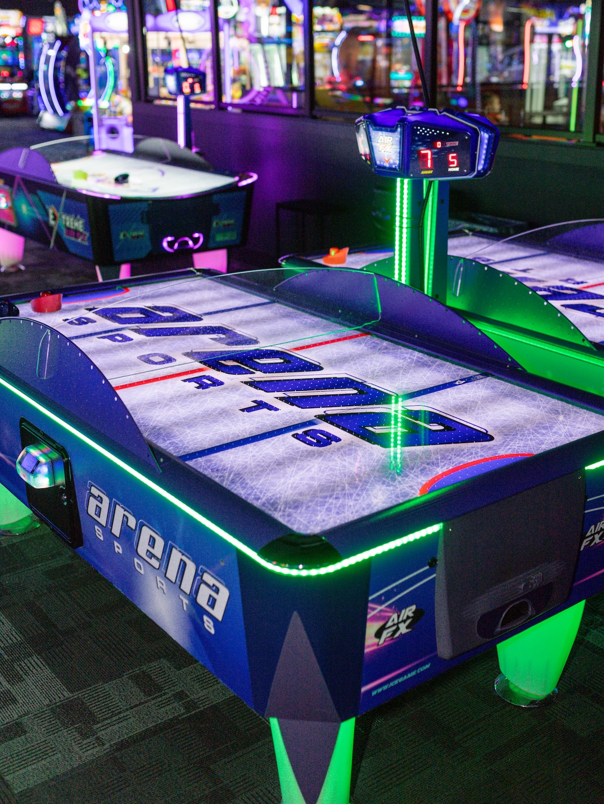 Arcade Classics & New VR Experiences - Arena Sports
